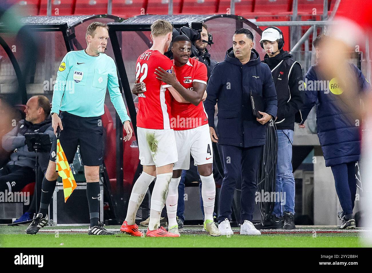 Alkmaar, Netherlands. 18th Dec, 2024. ALKMAAR - 18-12-2024, AFAS Stadium. Dutch cup Football ...