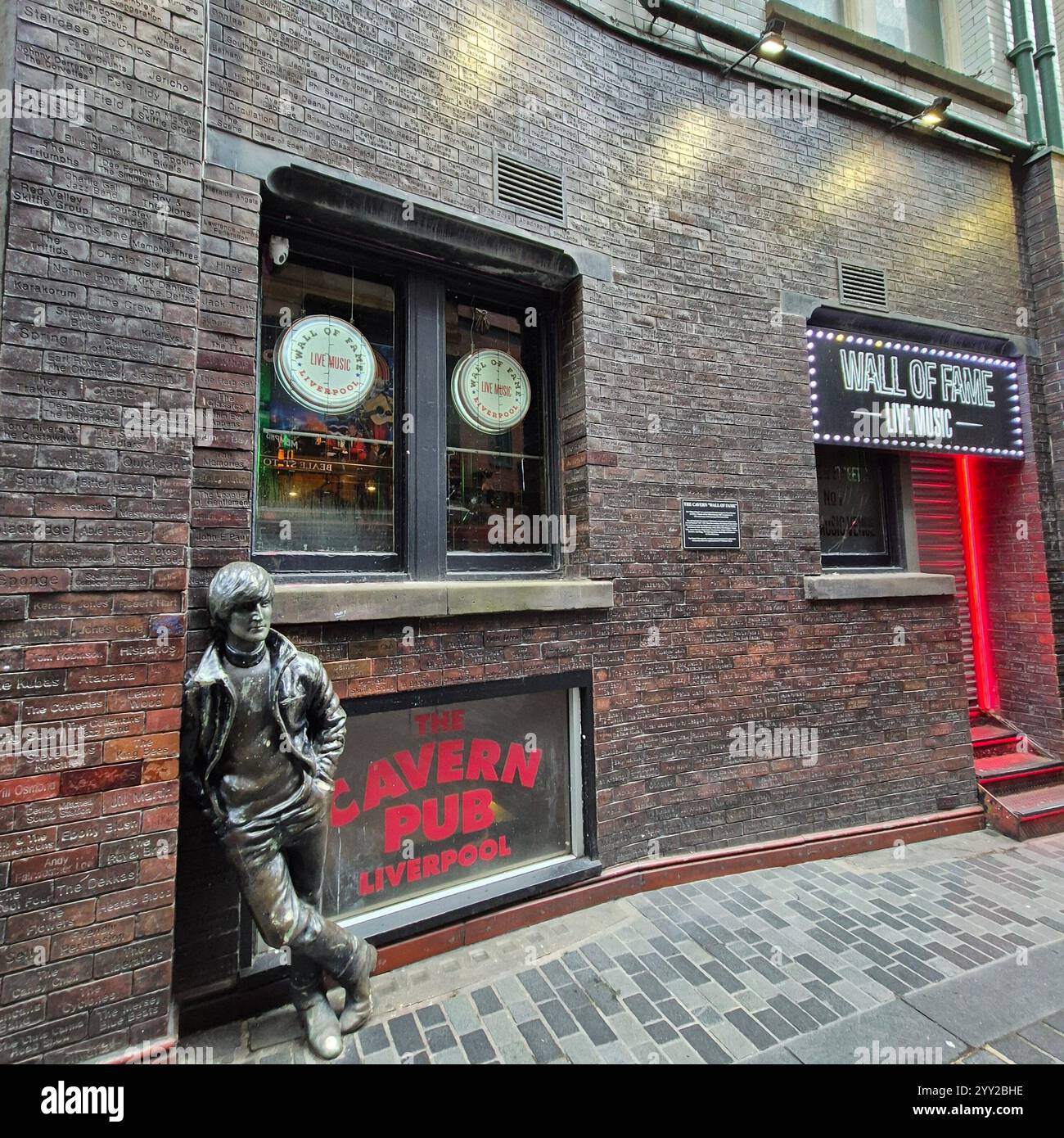 The Beatles, Matthew Street, Liverpool, pier head Stock Photo - Alamy