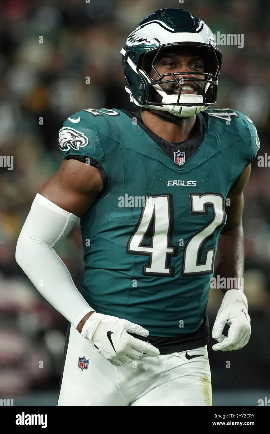 Philadelphia Eagles' Oren Burks plays during an NFL football game between the Philadelphia ...