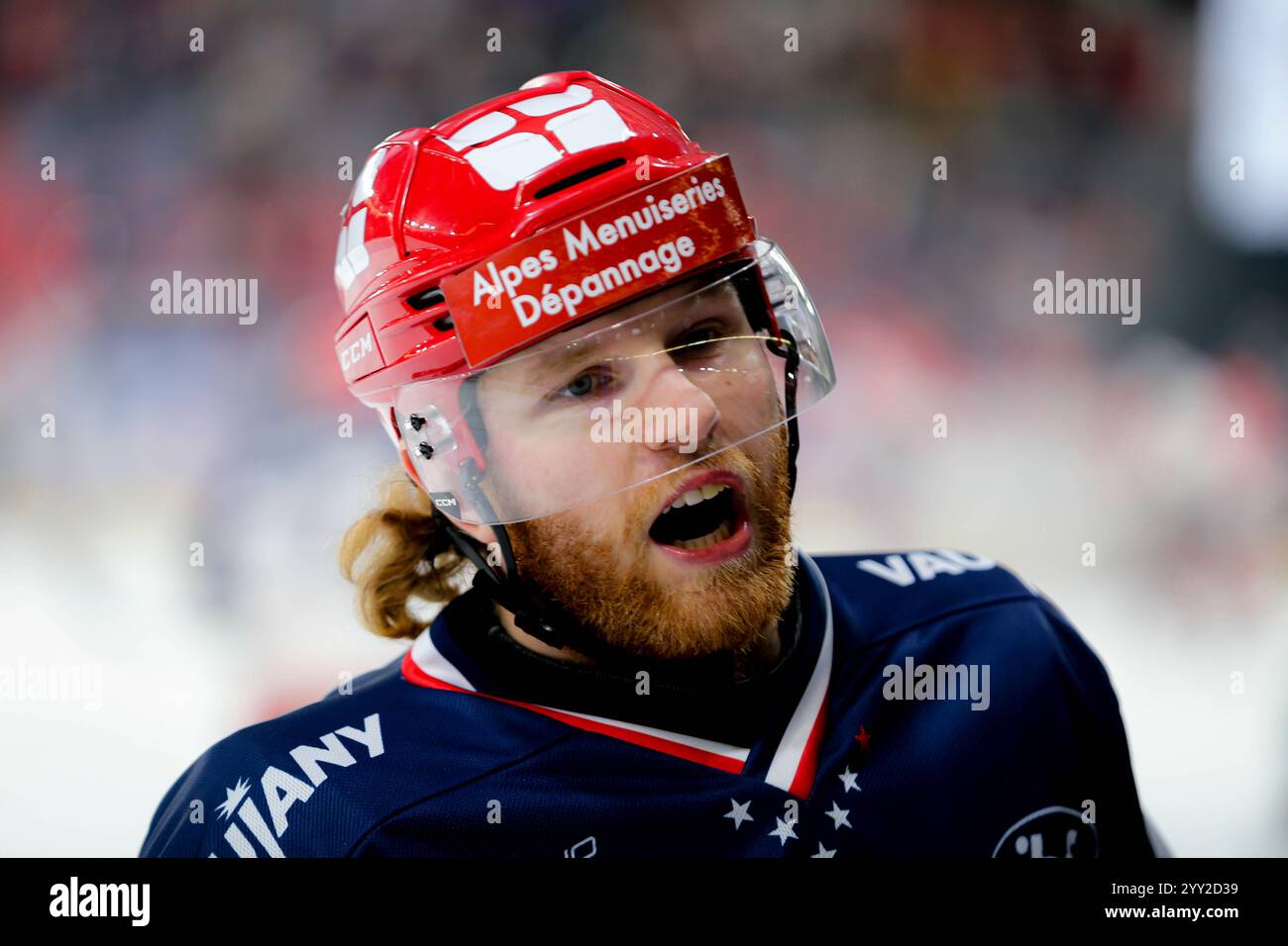 Jarod Hilderman (12 Grenoble) in action during the French Ice Hockey ...