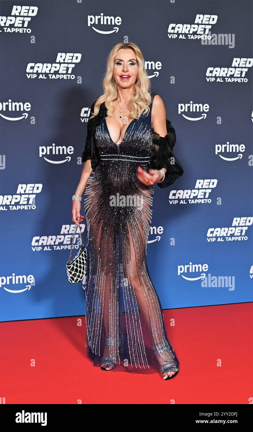 Milan, Italy. 17th Dec, 2024. Milan, Italy RED CARPET VIP AL TAPPETO ...