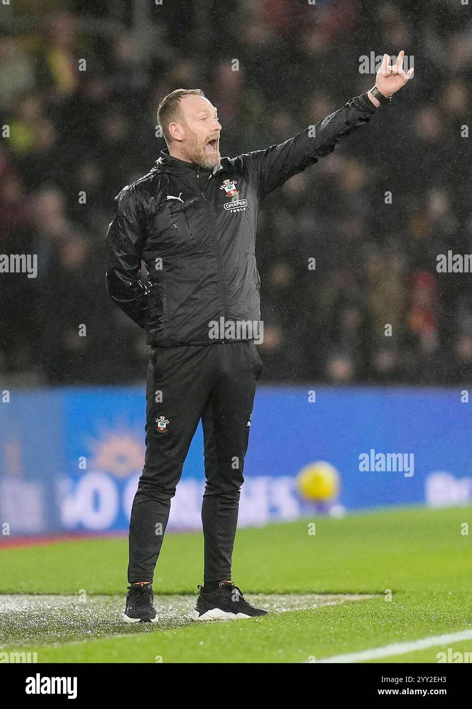 Southampton interim manager Simon Rusk gestures on the touchline during ...
