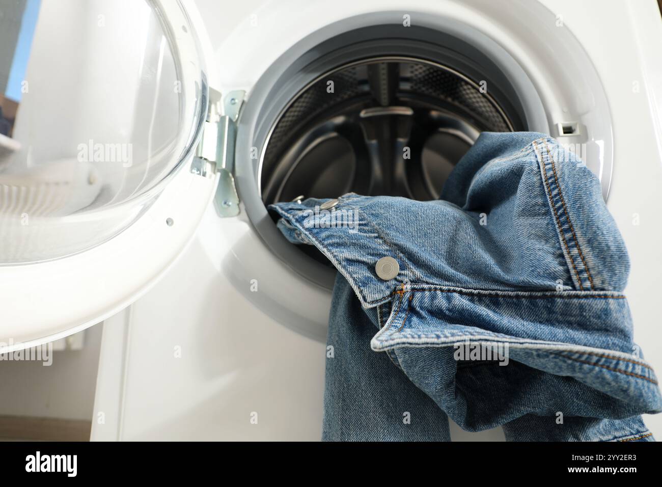 Wash denim jacket hi-res stock photography and images - Alamy