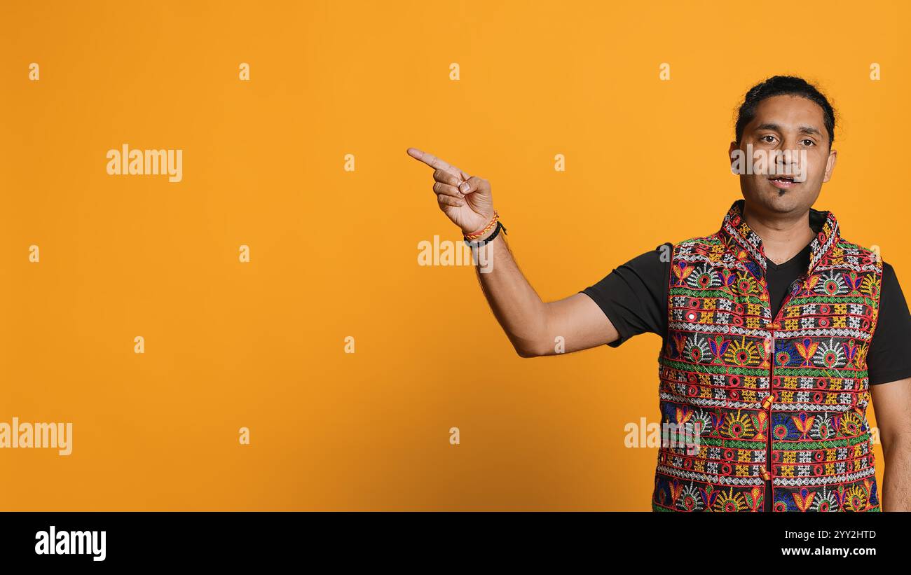 Salesman pointing around with finger, doing recommendation, talking ...