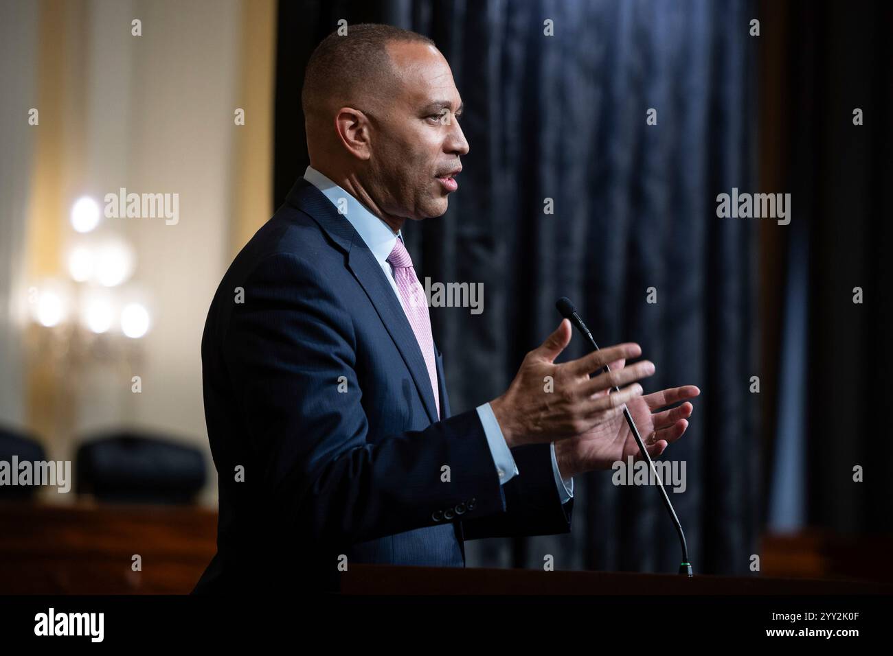 House Democratic Leader Hakeem Jeffries (D-N.Y.) speaks during a ...