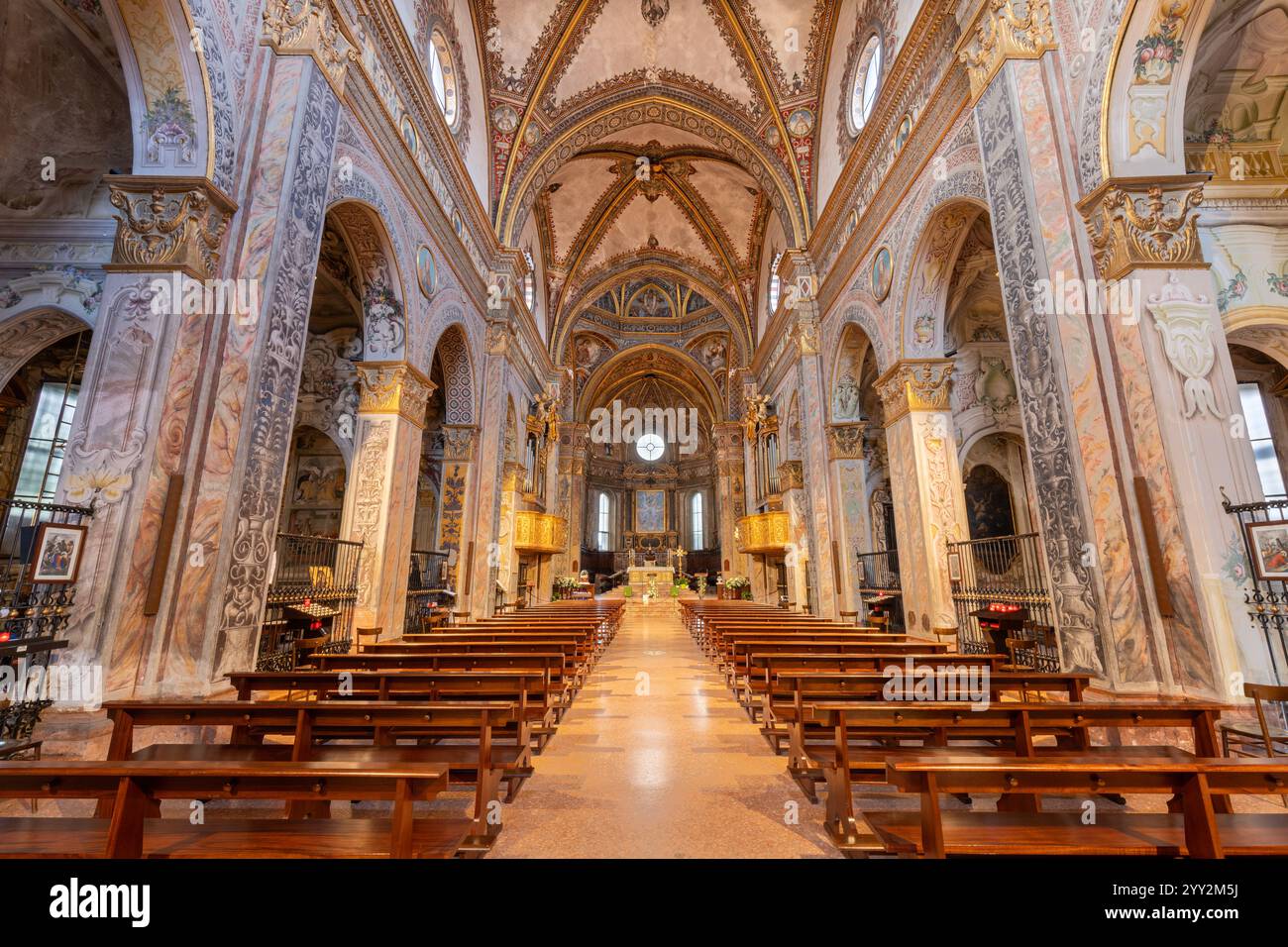 ALESSANDRIA, ITALY - SEPTEMBER 9, 2024: The nave of baroque ...