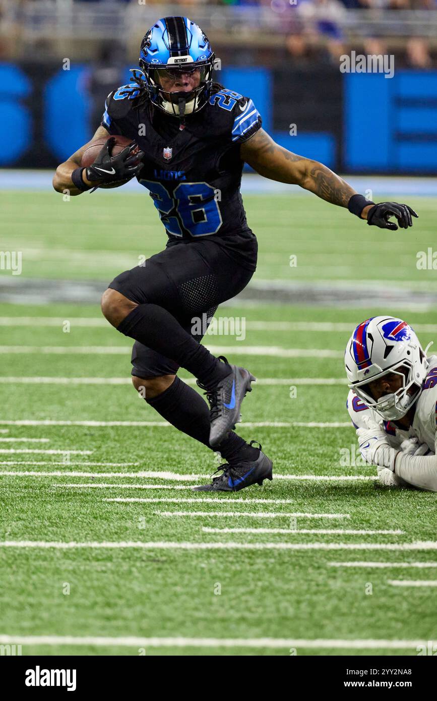 Detroit Lions running back Jahmyr Gibbs (26) rushes against Buffalo ...