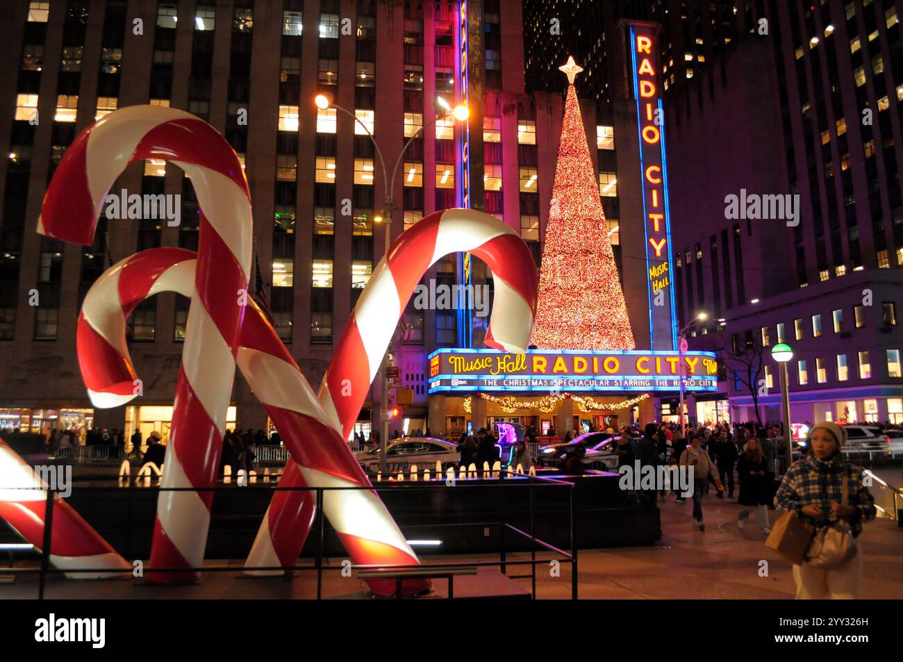Music themed candy hi-res stock photography and images - Alamy