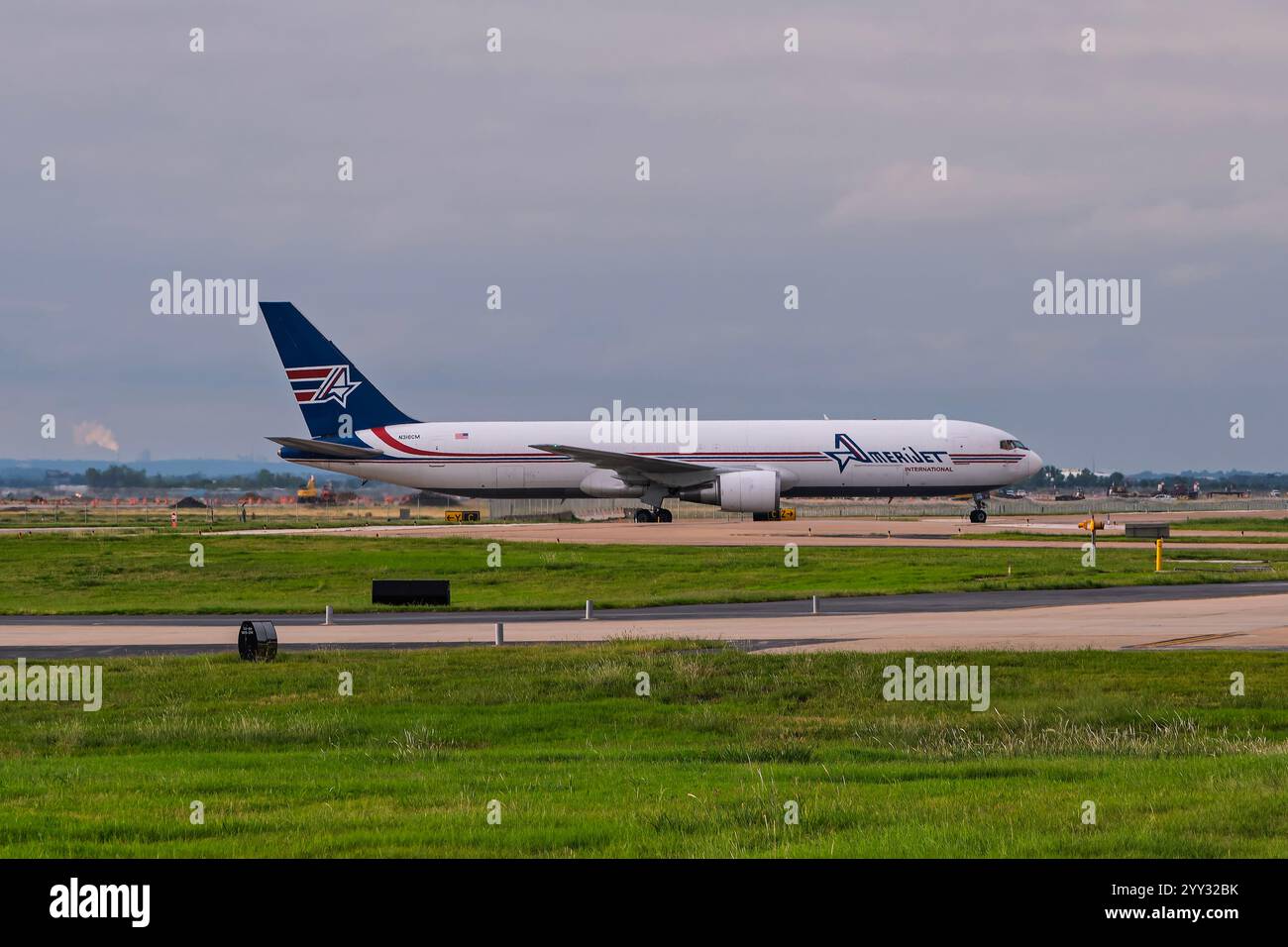 Amerijet cargo hi-res stock photography and images - Alamy