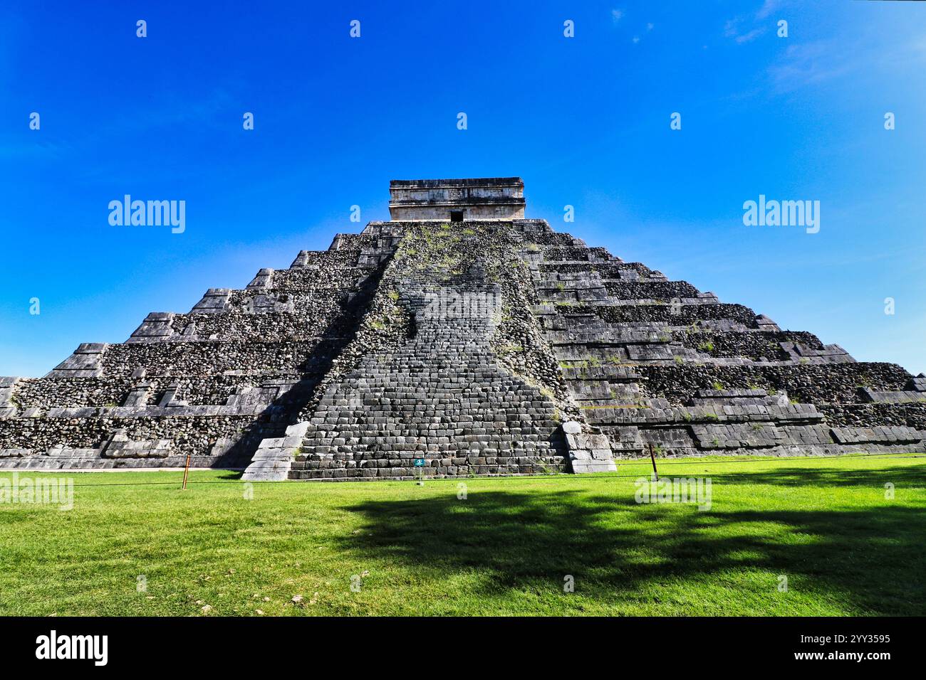 South facing view of Magnificent Temple Pyramid of Kukulcan,El Castillo ...