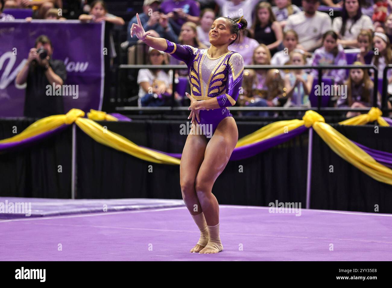 December 16, 2024: LSU's Haleigh Bryant shows the LSU ''L'' during her ...