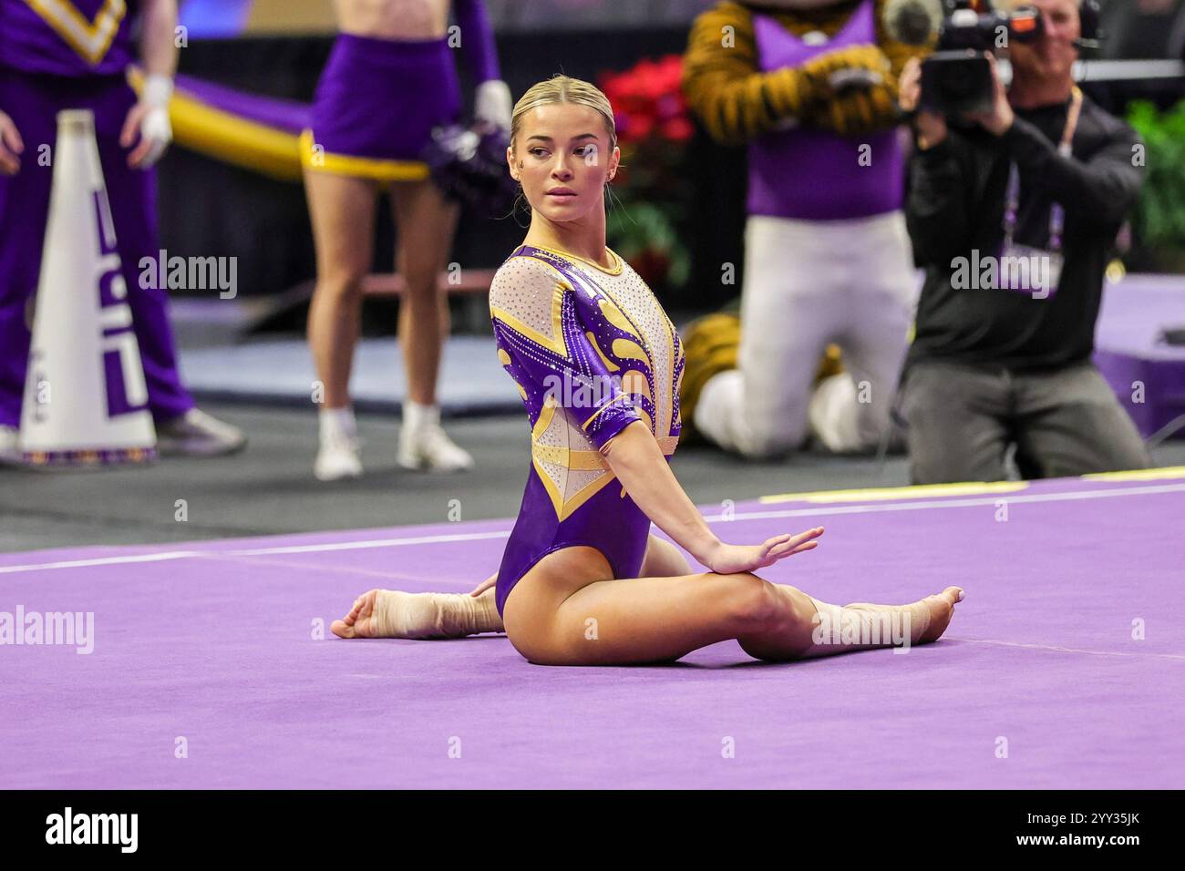Baton Rouge La Usa 16th Dec 2024 Lsus Olivia Livvy Dunne Performs Her Floor Routine