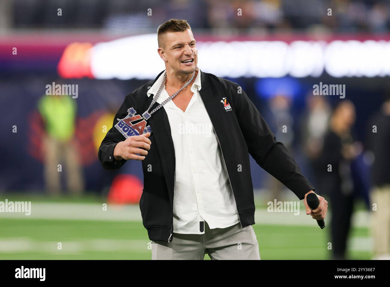 Former NFL tight end Rob Gronkowski reacts before the LA Bowl NCAA ...