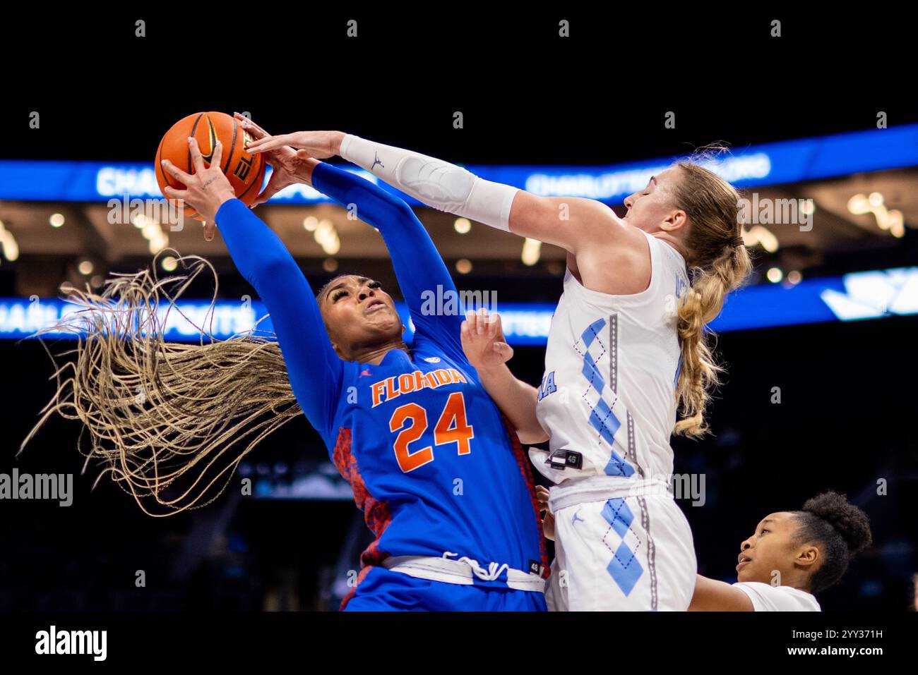 Charlotte, NC, USA. 18th Dec, 2024. Florida Gators center Ra Shaya Kyle ...