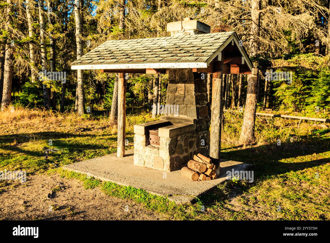 Ancient fire pit hi-res stock photography and images - Alamy