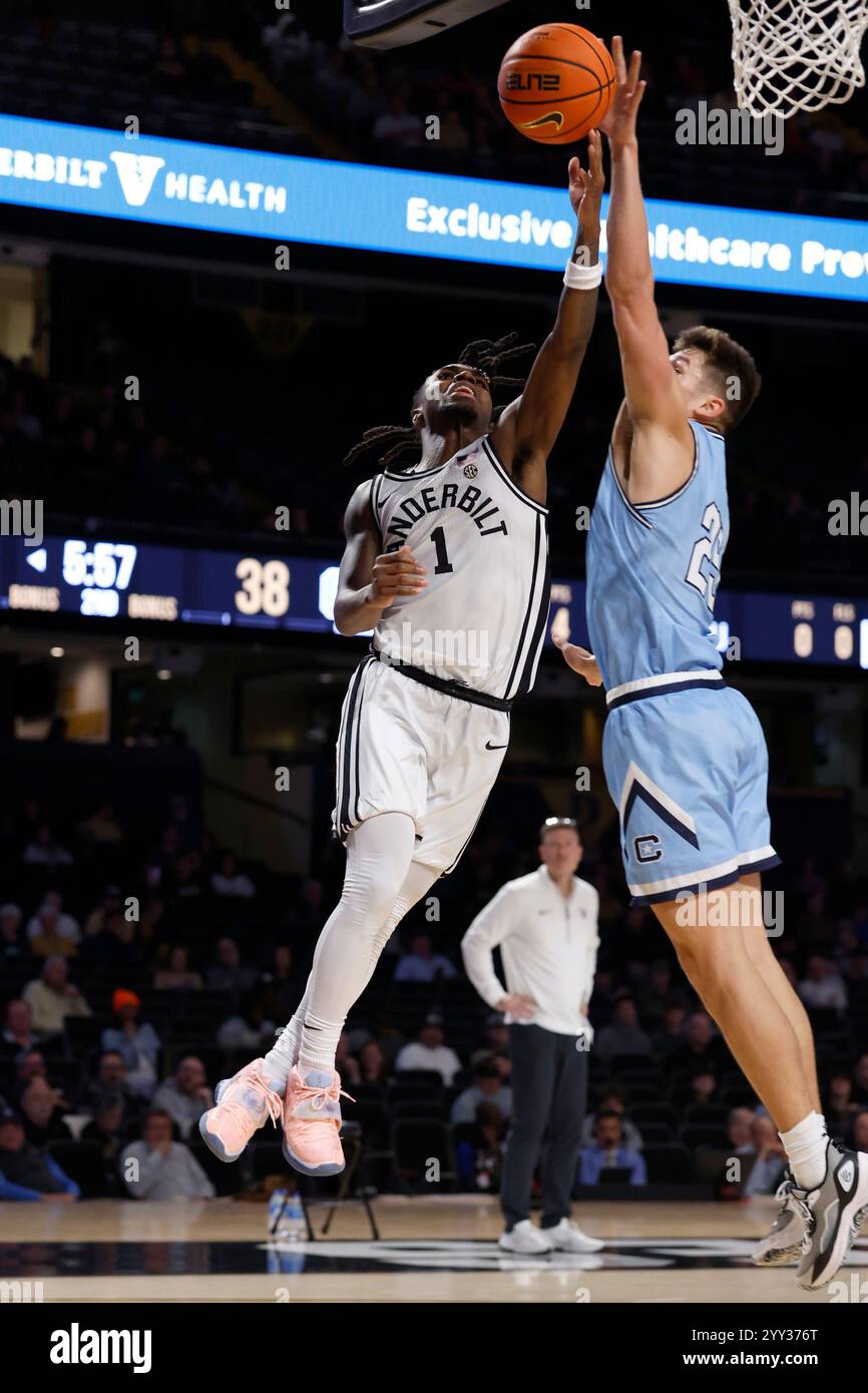 NASHVILLE, TN - DECEMBER 18: Vanderbilt Commodores guard Jason Edwards ...