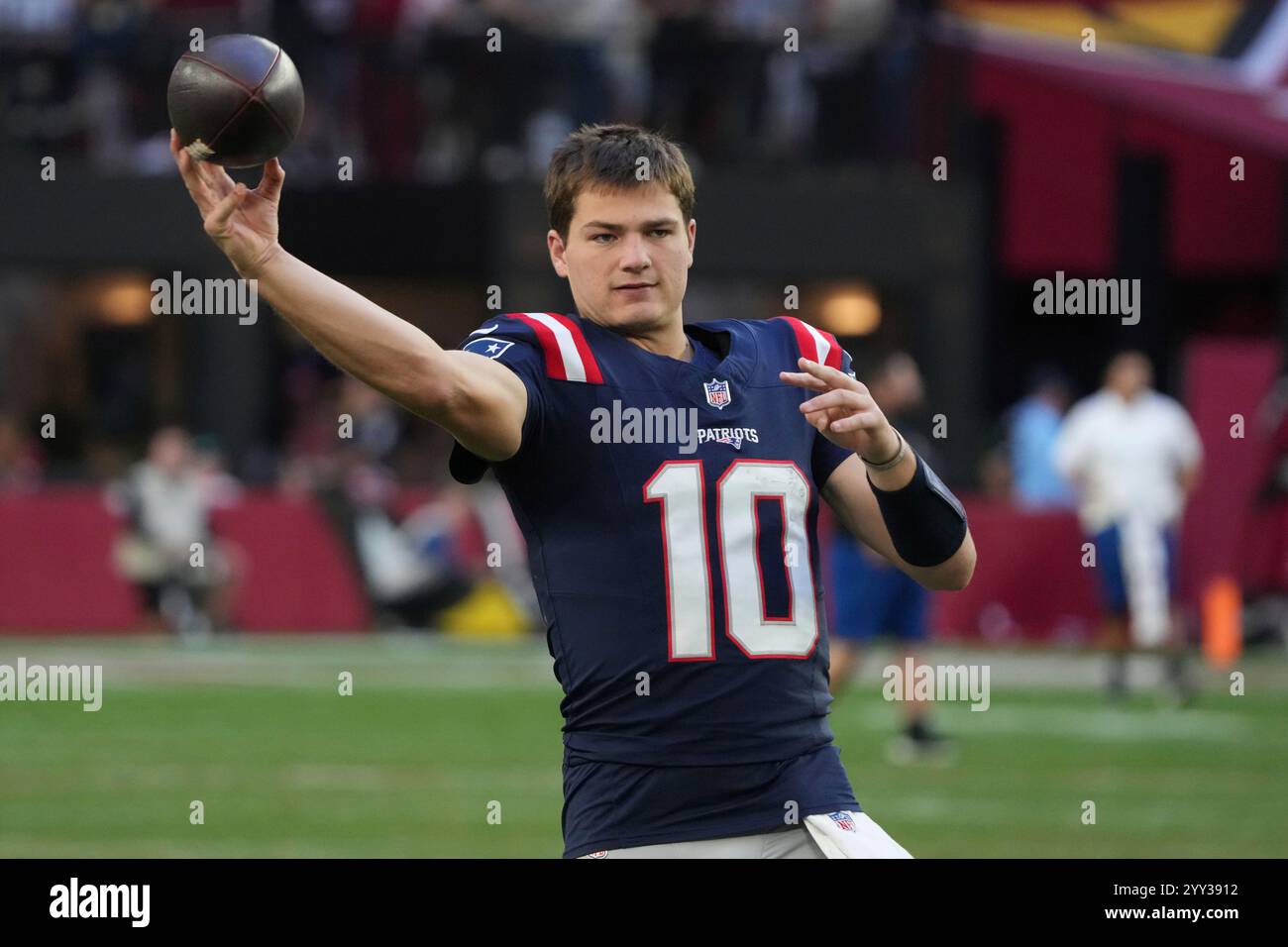 New England Patriots quarterback Drake Maye (10) against the Arizona ...