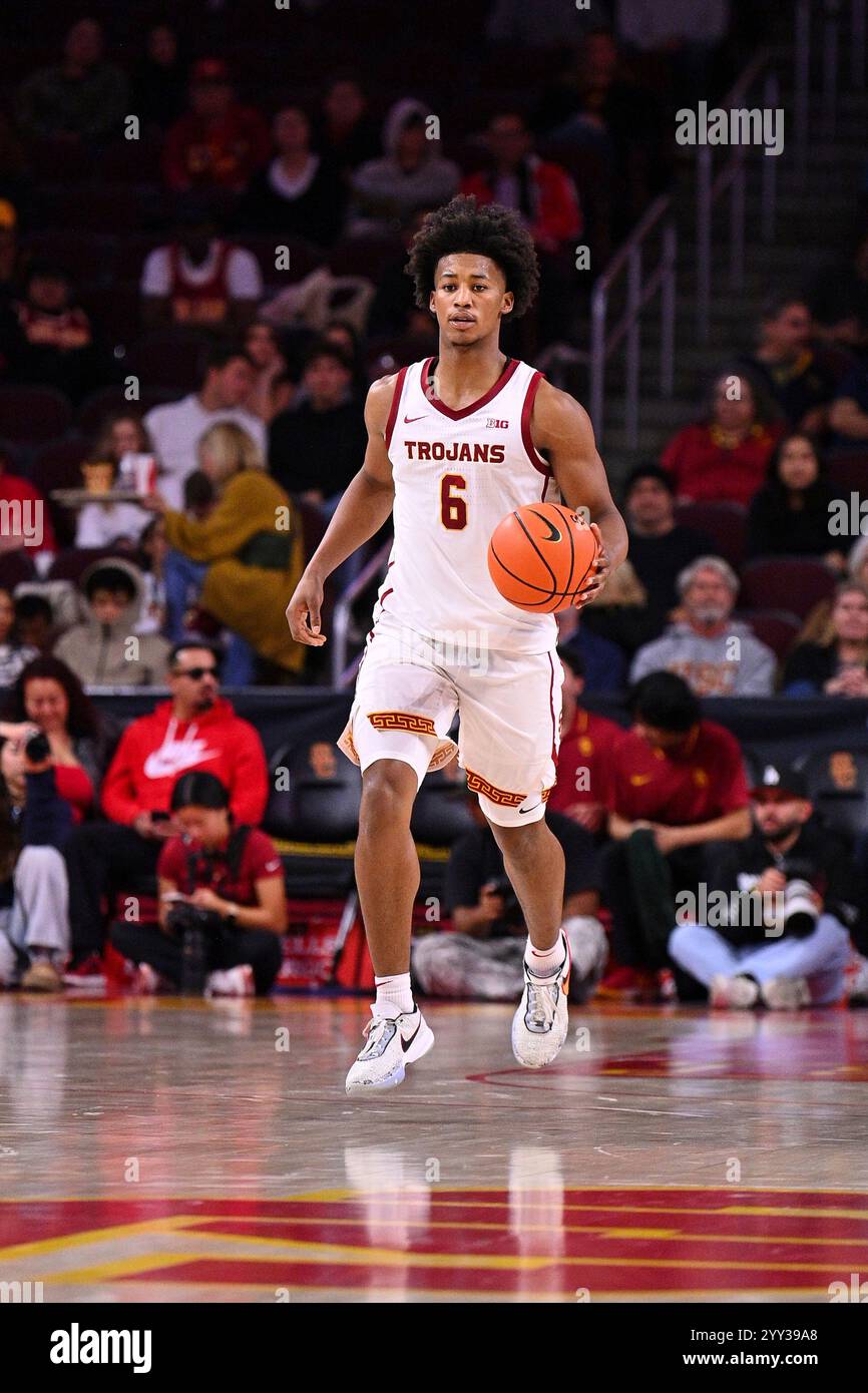 LOS ANGELES, CA - DECEMBER 15: USC Trojans guard Wesley Yates III (6 ...