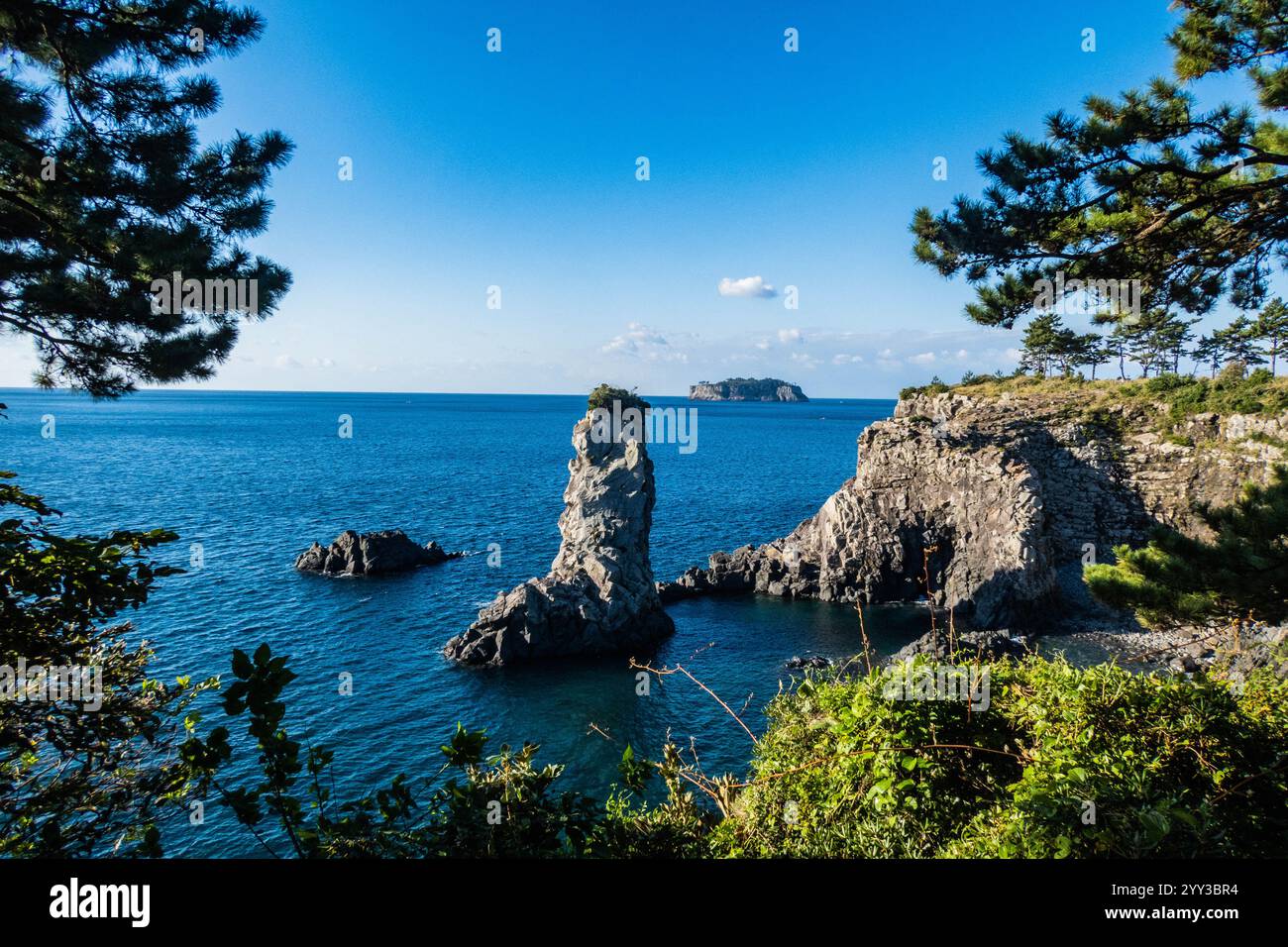 Oedolgae sea stack seen from Jeju Olle Trail, Seogwipo, Jeju Island ...