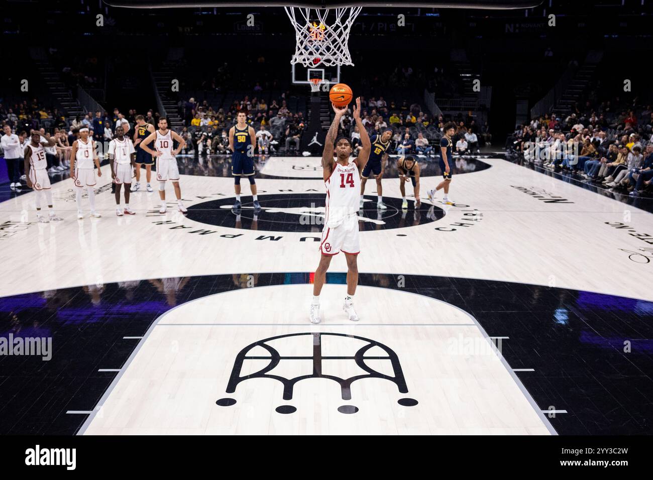 Charlotte, United States. 18th Dec, 2024. December 18, 2024: Oklahoma ...