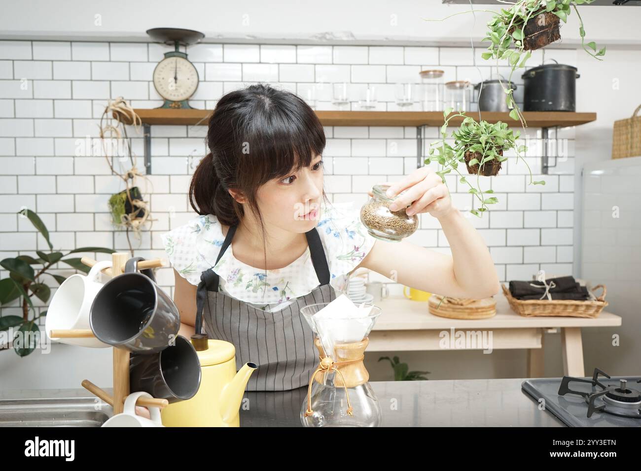 Staff of food management hi-res stock photography and images - Alamy