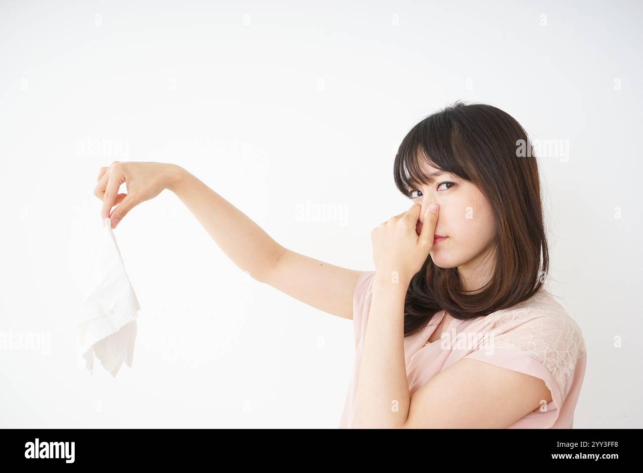 Japanese woman in rain in hi-res stock photography and images - Alamy
