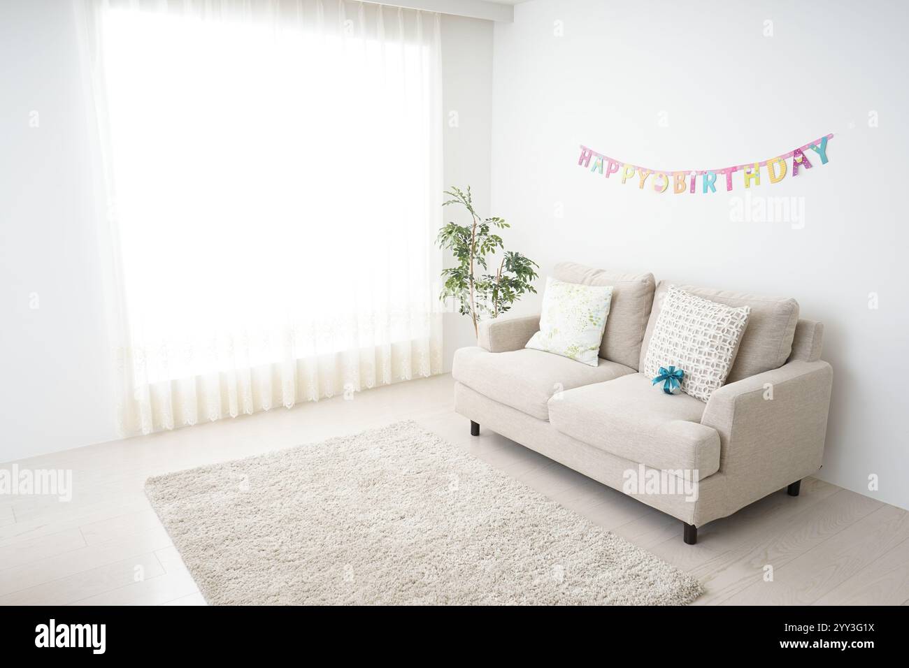 Happy birthday decorations hi-res stock photography and images - Alamy