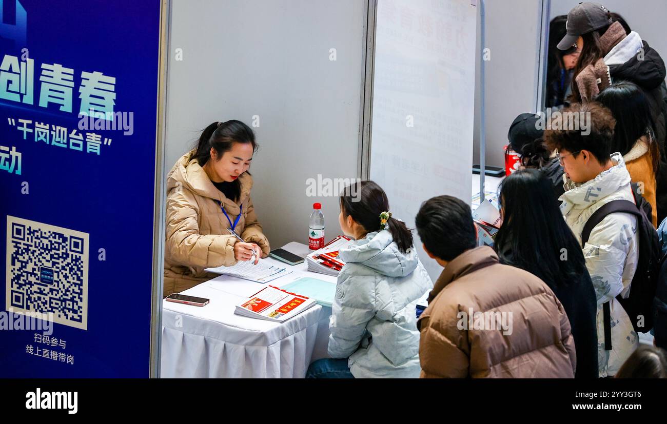 **CHINESE MAINLAND, HONG KONG, MACAU AND TAIWAN OUT** College graduates ...