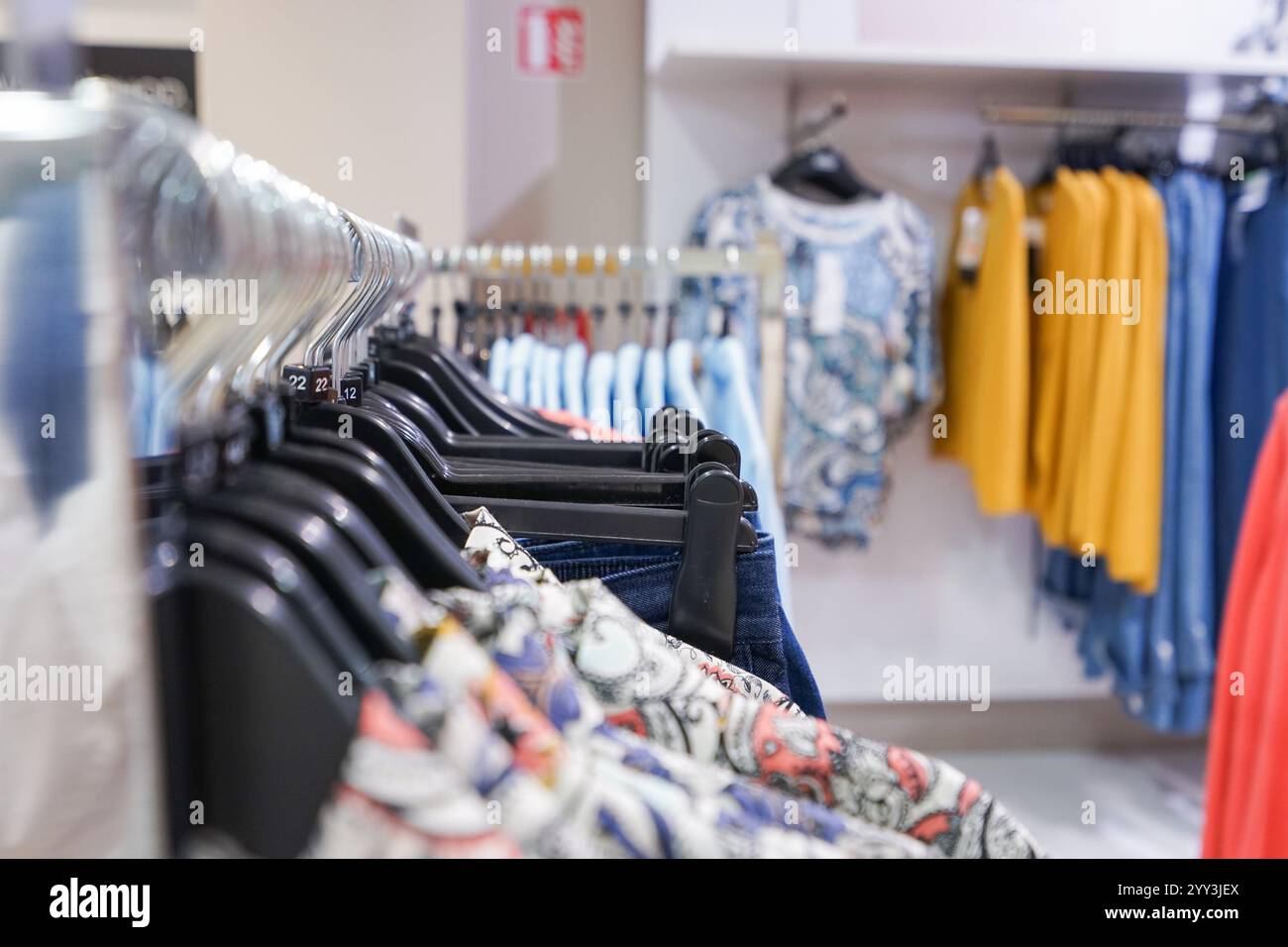 Womens clothing shop hi-res stock photography and images - Alamy