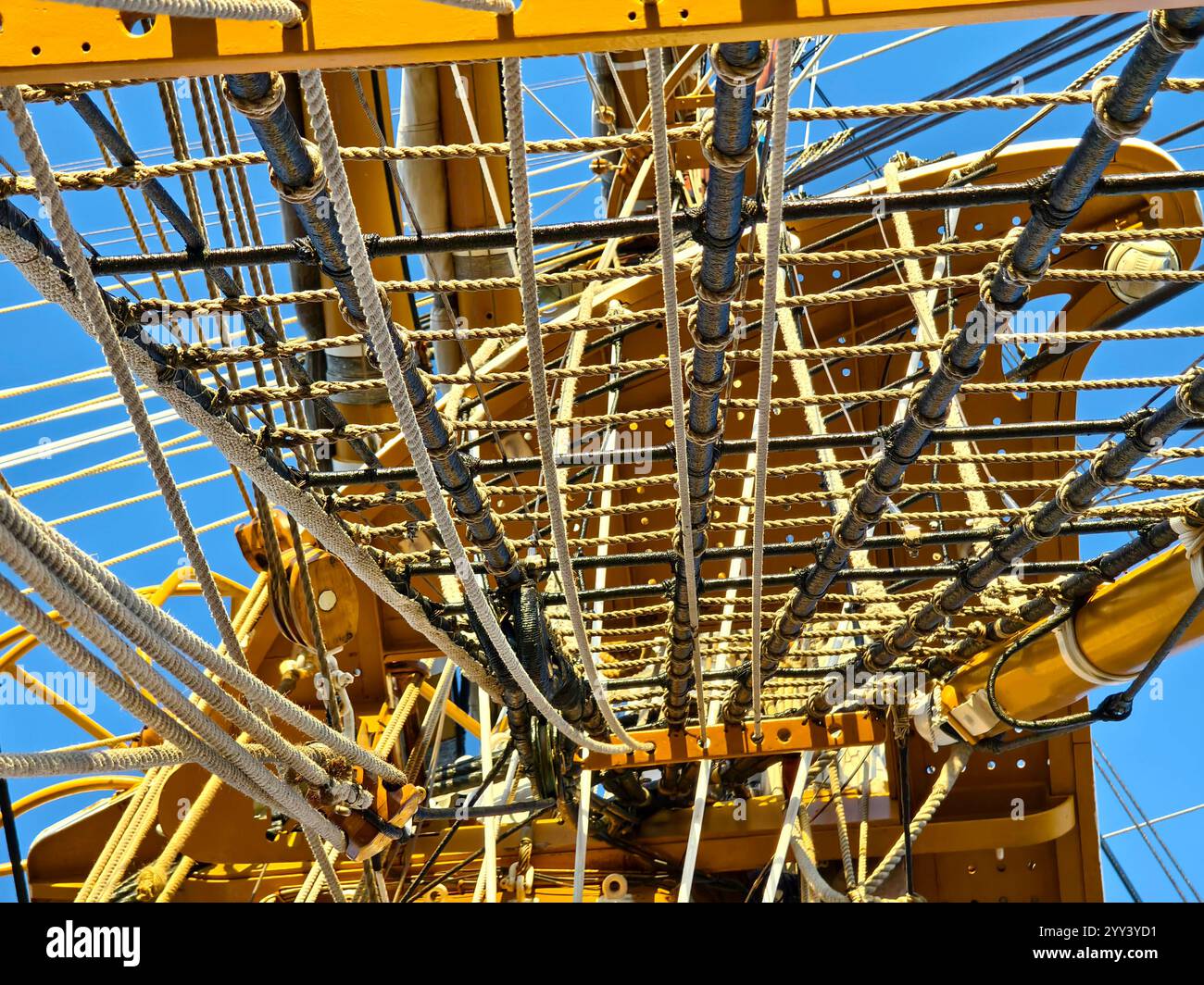 Ropes stretched across the masts of an old ship Stock Photo - Alamy