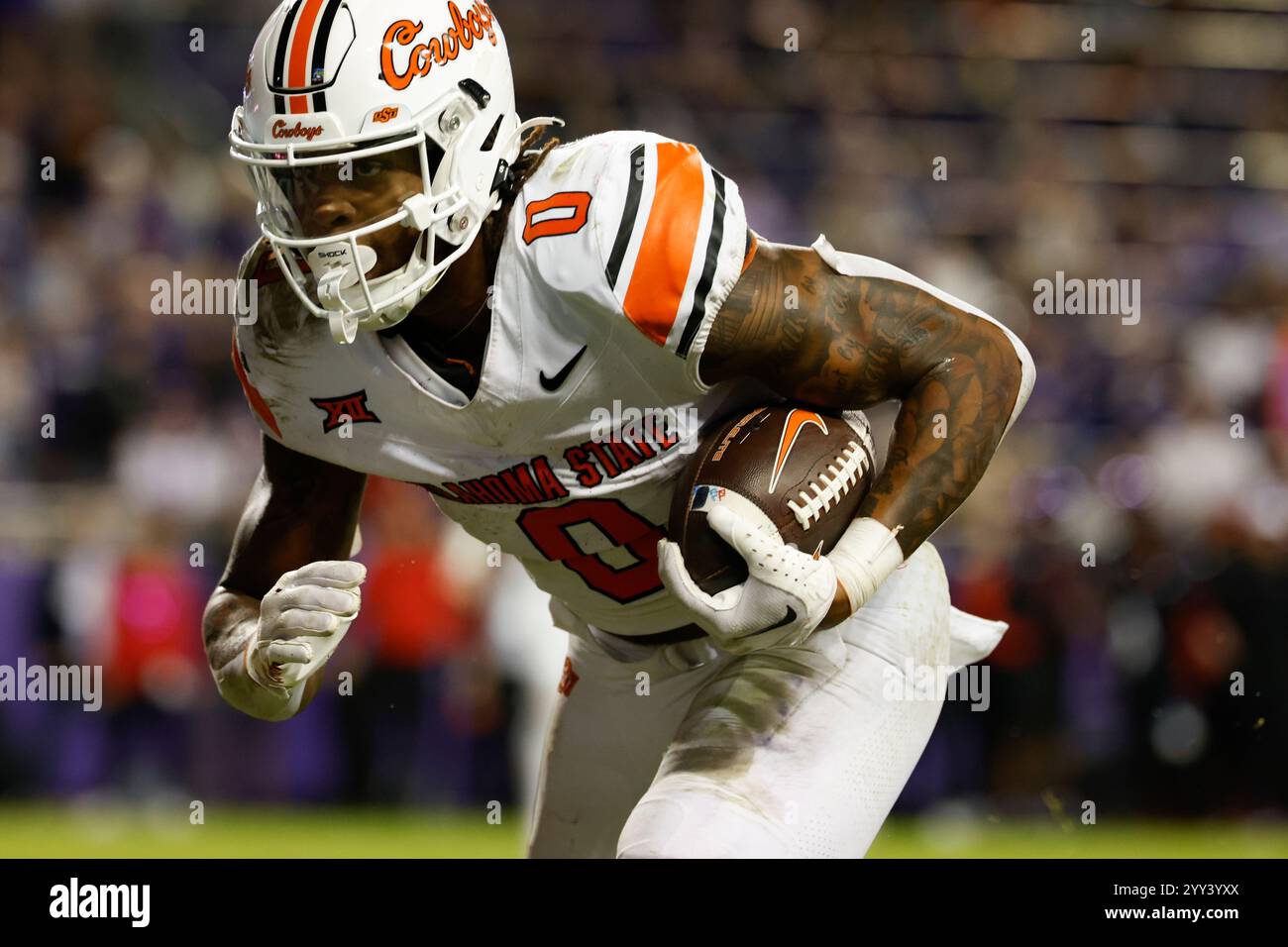 Oklahoma State running back Ollie Gordan II (0) carries the ball during ...