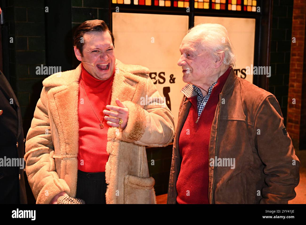 Actor Sir David Jason (right) who played Derek 'Del Boy' Trotter in the ...