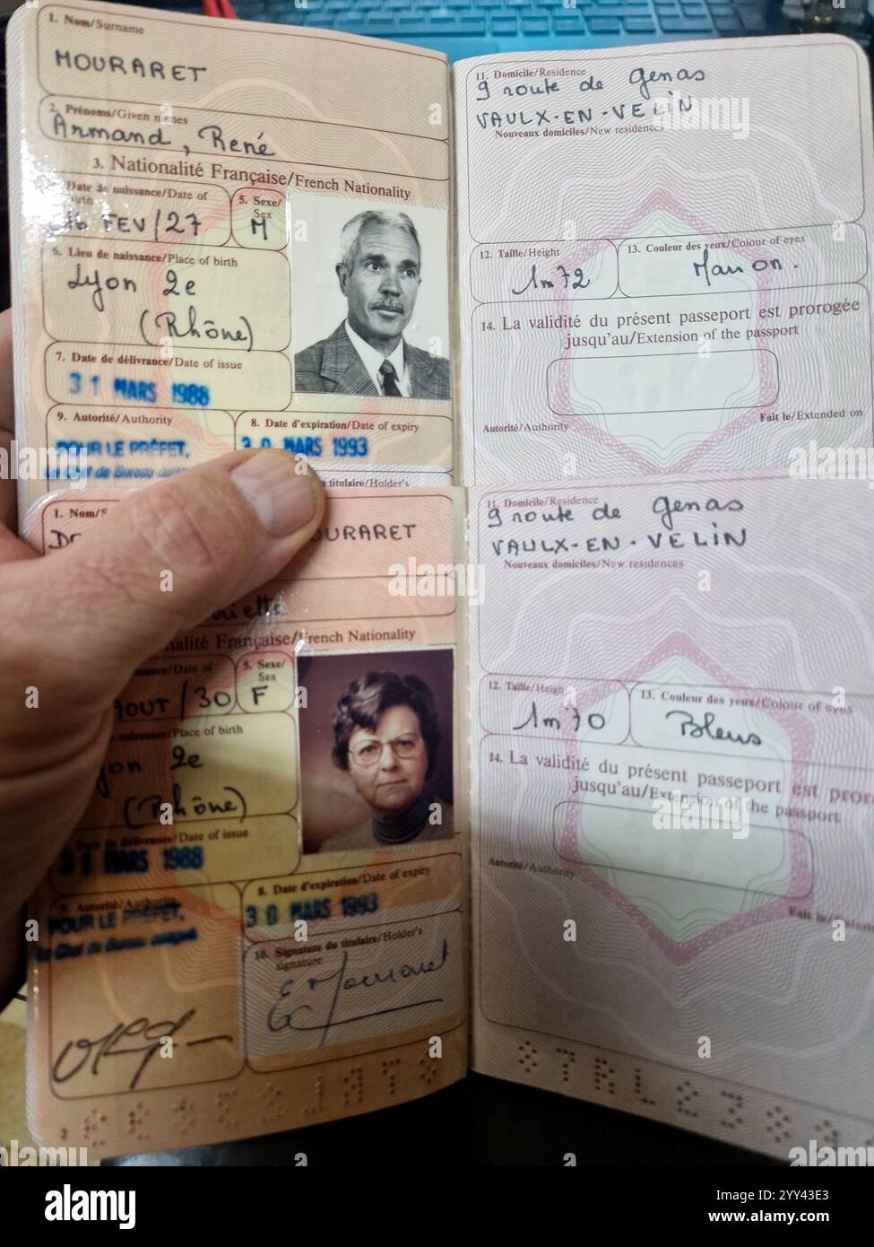 Old French passport, France Stock Photo - Alamy