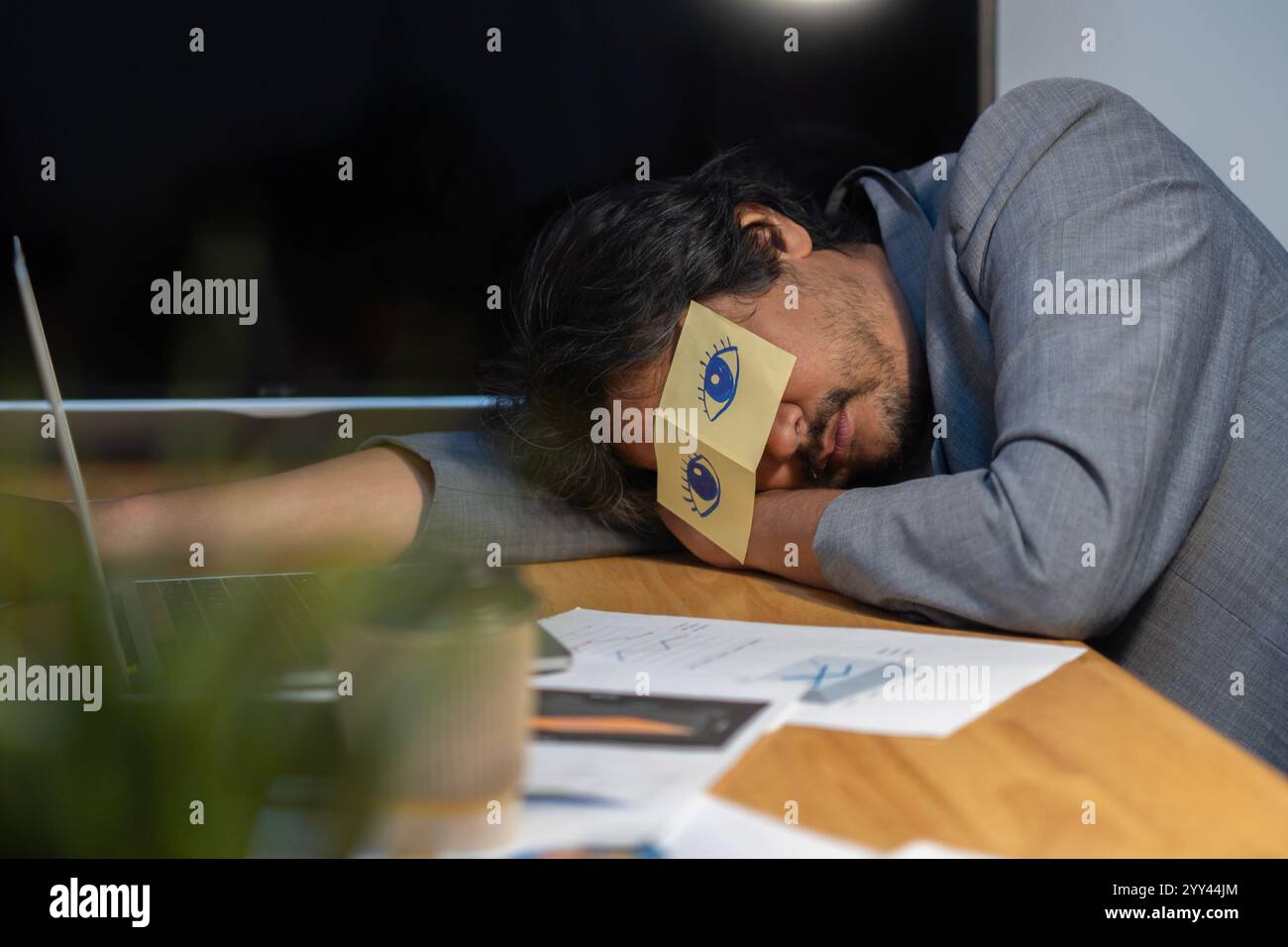Employee sleeping in office hi-res stock photography and images - Alamy