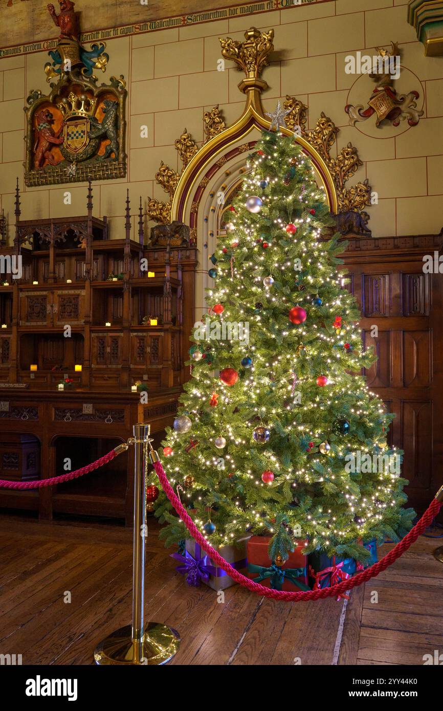 The interior of Cardiff Castle at Christmas Stock Photo - Alamy