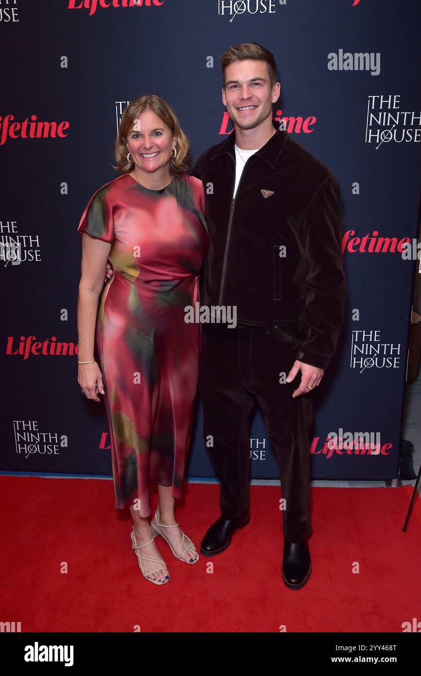 Mitchell Slaggert mit Gast beim Screening des Lifetime Fernsehfilms 'A ...