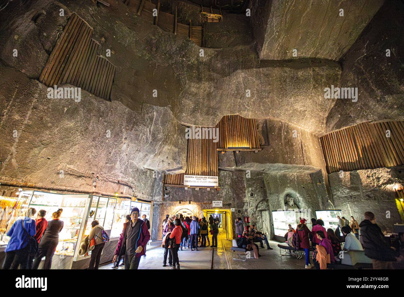 Salt Sculptures: Life Underground (Wieliczka Salt Mine, Poland Stock ...