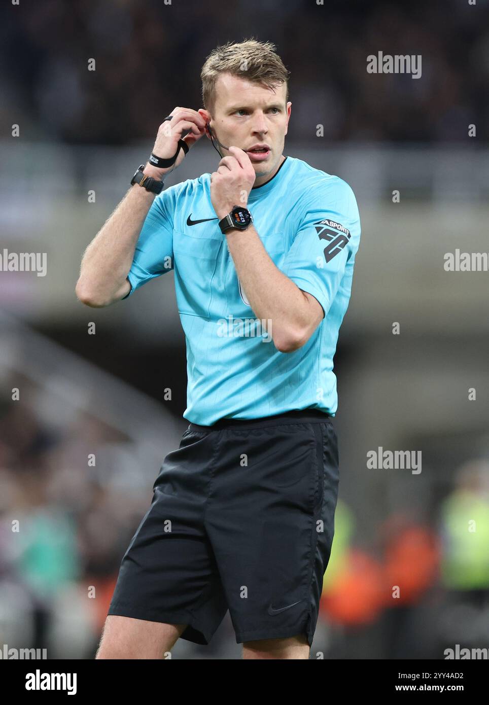 Newcastle Upon Tyne, UK. 18th Dec, 2024. Referee Sam Barrott during the ...