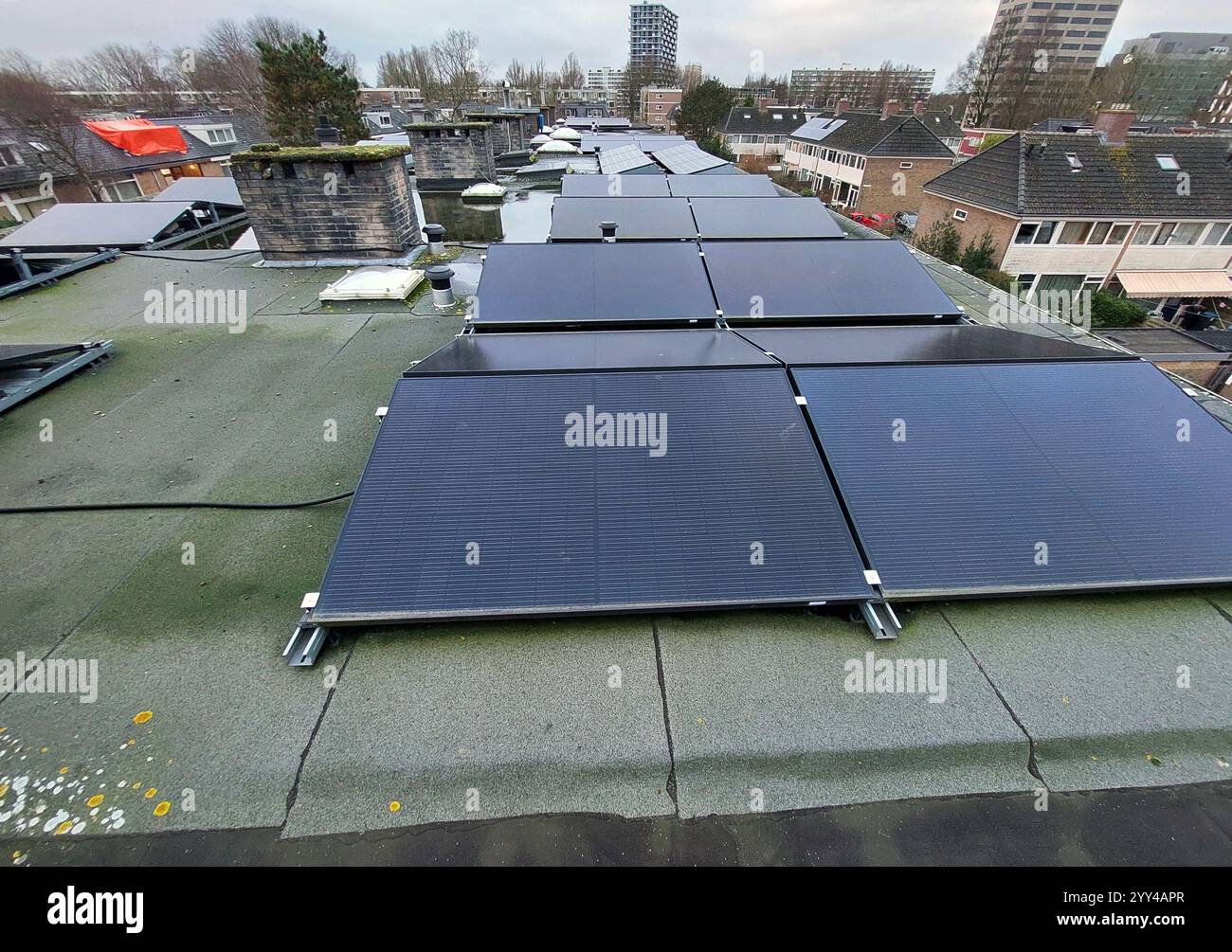 Netherlands, Amstelveen, 16-12-2024. ILLUSTRATIVE. Bitumen roofing and ...