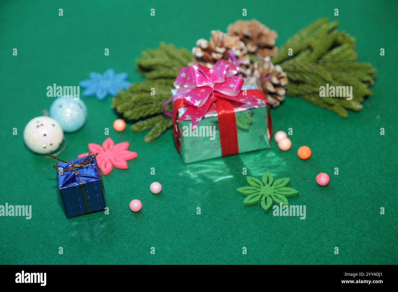 Season's greetings scene.Share your warm wishes with this image idea ...