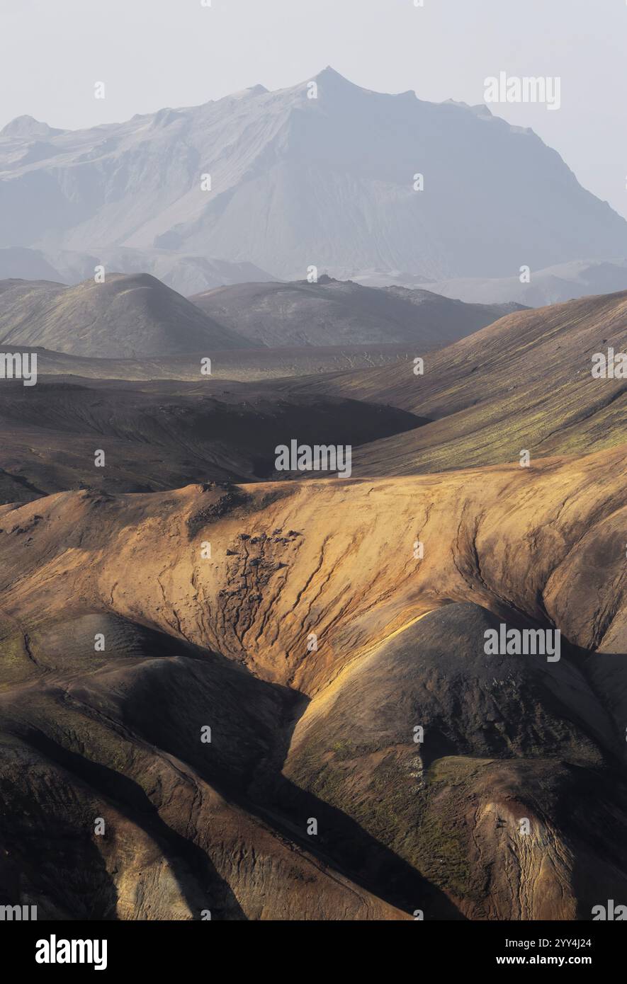 Stunning Icelandic landscape featuring majestic mountains, undulating ...