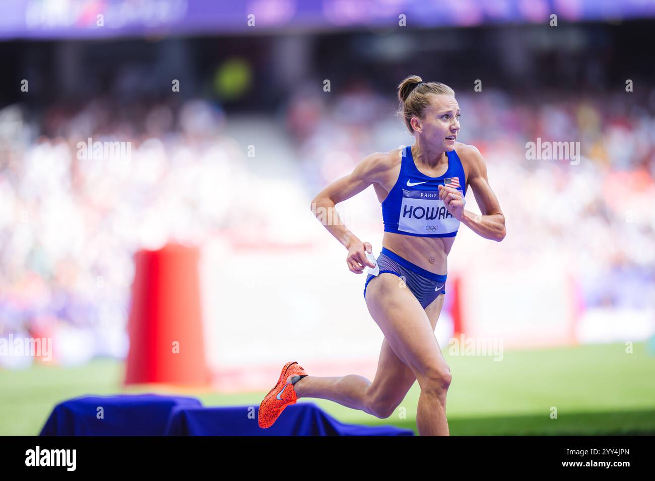 Marisa Howard participating in the 3000 metres steeplechase at the ...
