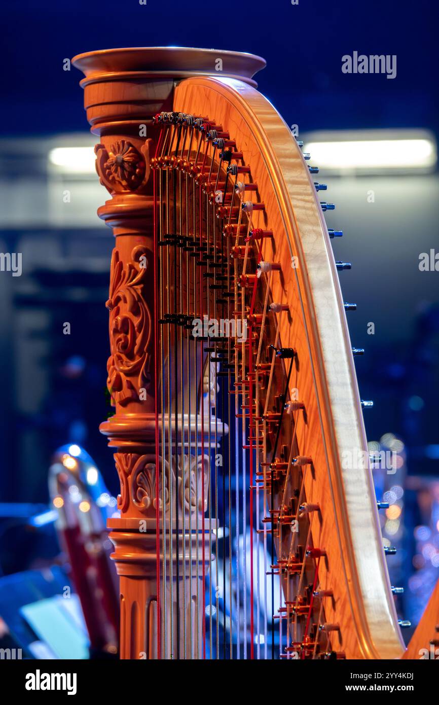 Classical music instrument harp on stage Stock Photo - Alamy