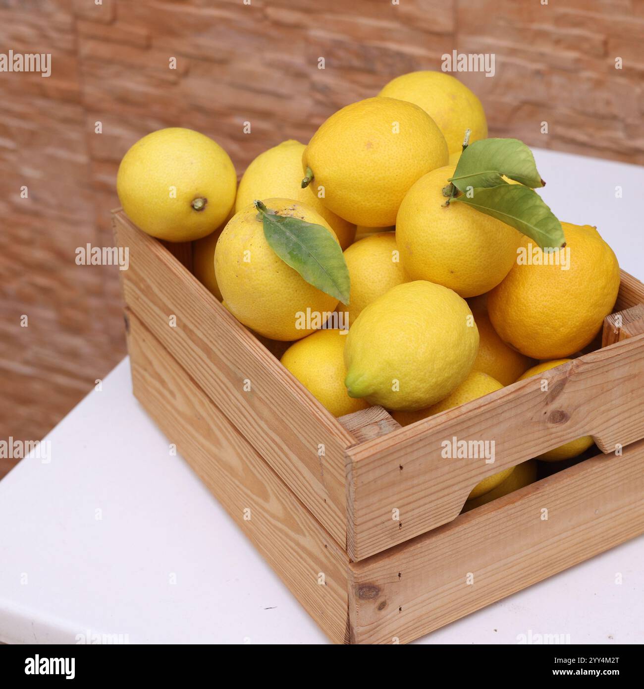 Sicilian lemons hi-res stock photography and images - Alamy