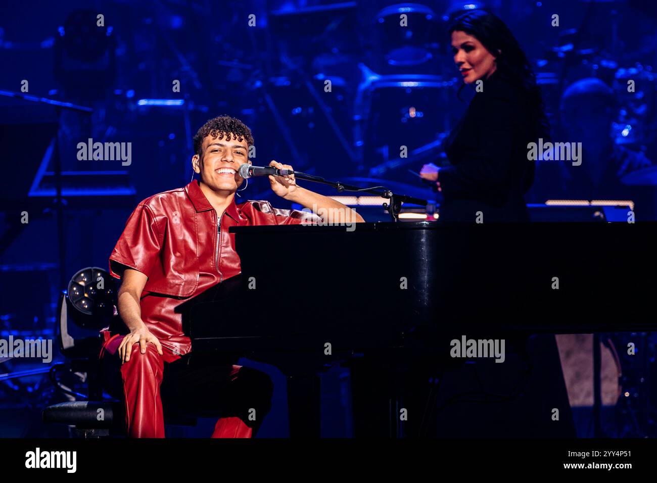 Louis Philippson und Alexandra Arrieche live bei der 30. Night of the ...
