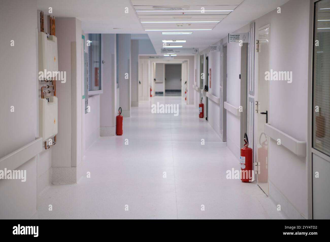 Empty corridor at public hospital, Public building corridor area ...