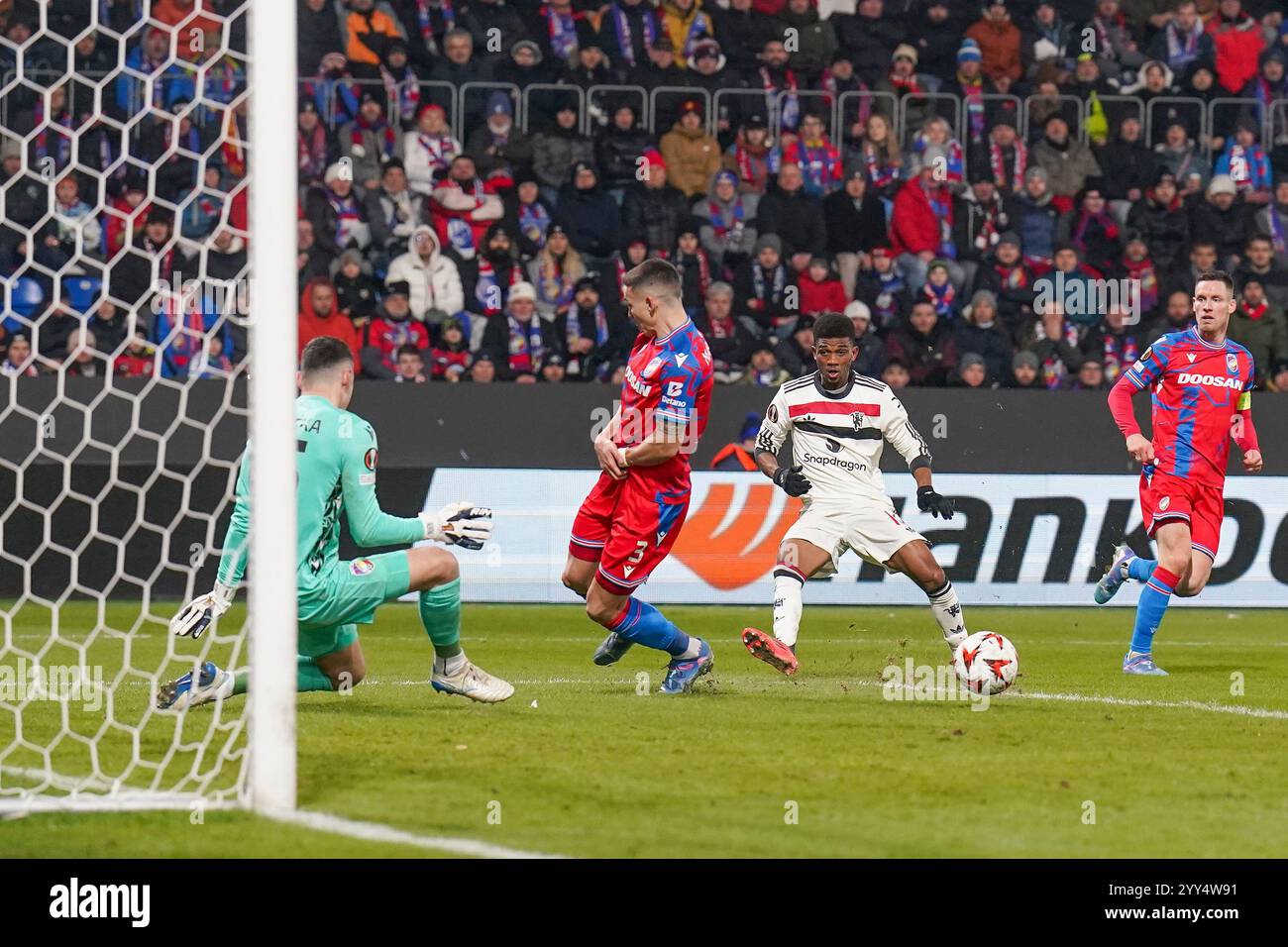 Pilsen, Czech Republic. 12th Dec, 2024. Viktoria Plzen goalkeeper ...