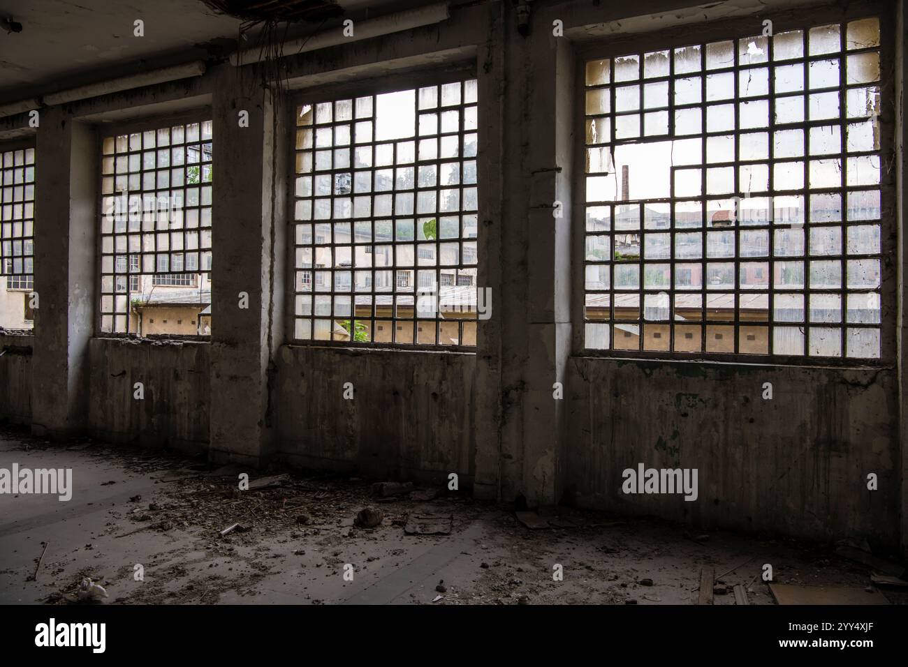 Abandoned haunted industrial creepy warehouse hi-res stock photography ...