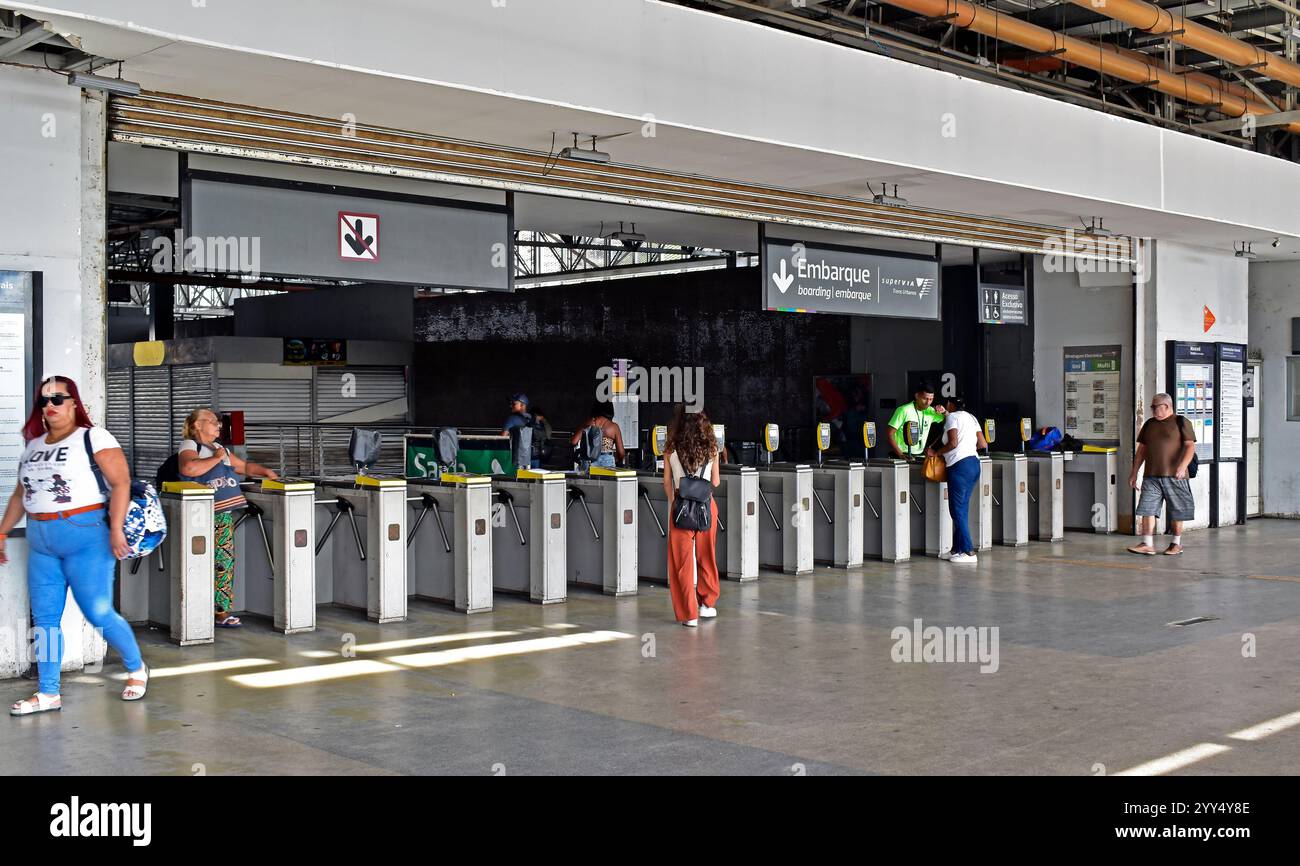 RIO DE JANEIRO, BRAZIL - December 13, 2024: Boarding at the train ...