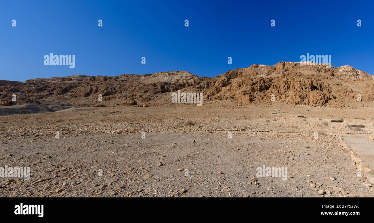Cave No. 1 First discovery Caves in the Marl cliff at Qumran ...